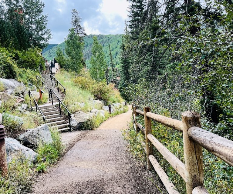 Summer in Vail, Colorado is "Like No Place on Earth" - TravelToolsTips